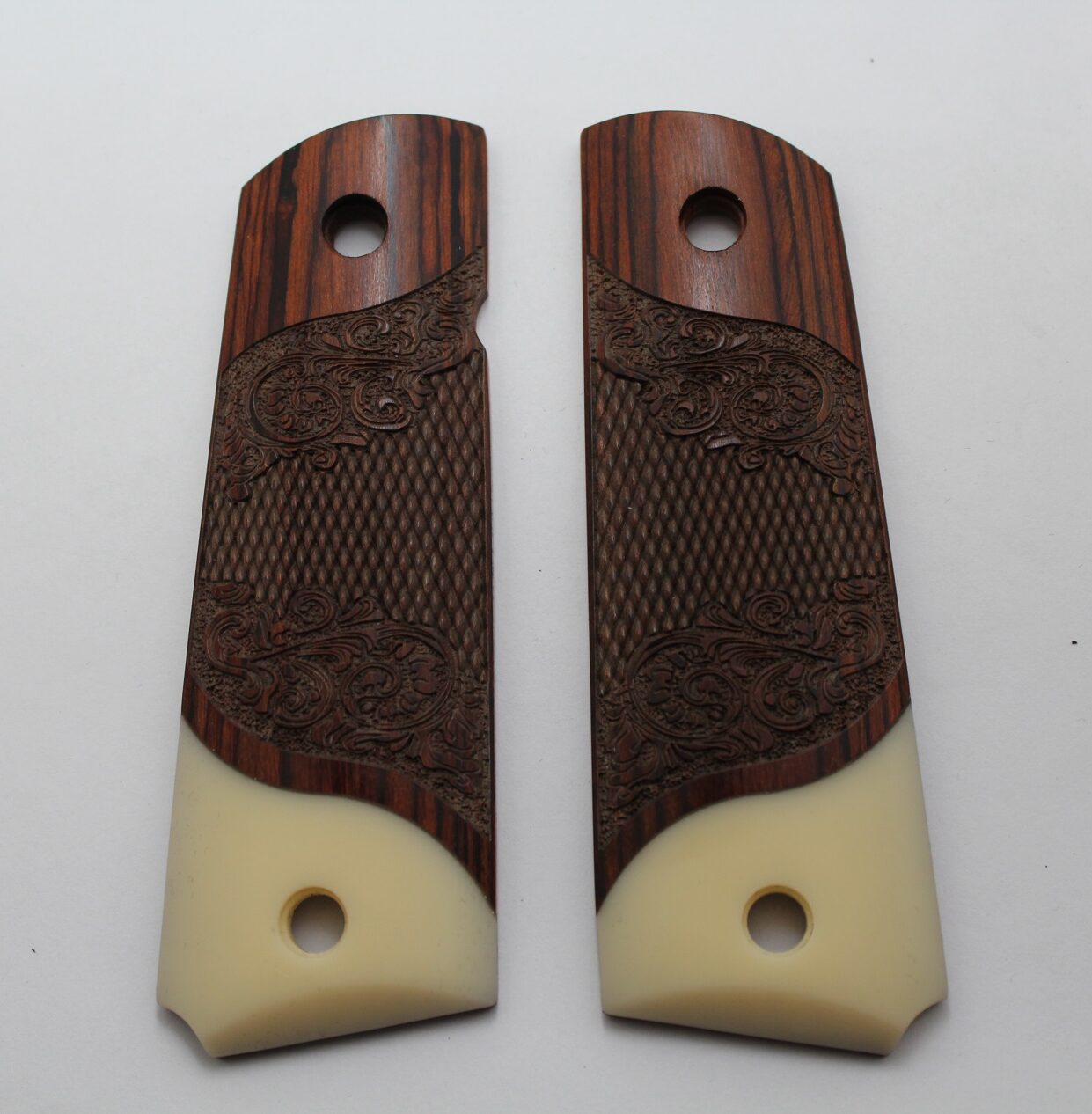 Carved Rosewood w/Ivory Accent - 1911 Full Size Grips
